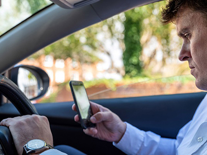 RACV poll reveals drivers using phones the most concerning safety issue ...