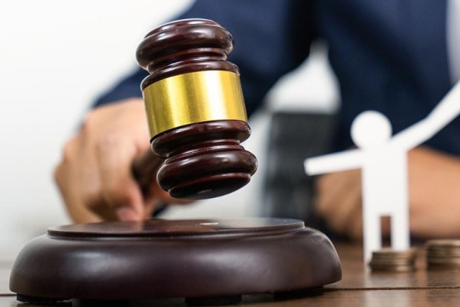 Five expert tips for winning at real estate auctions | RACV