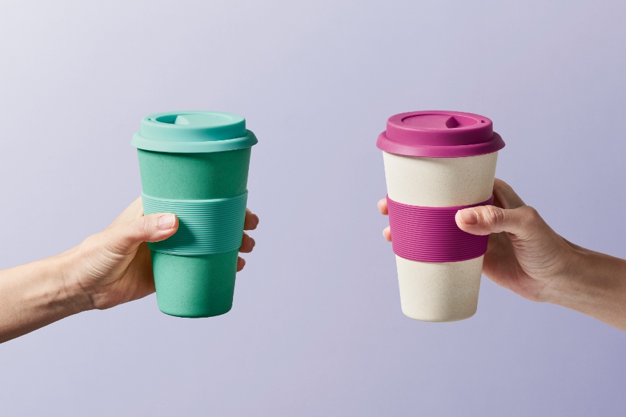Reusable coffee cup store