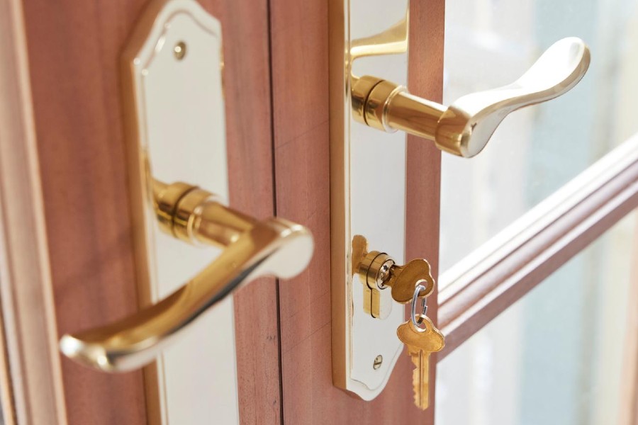 Guide to the best locks for front doors and other entrances | RACV
