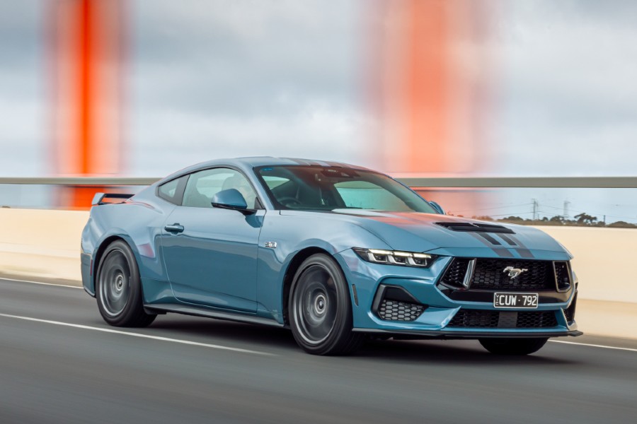 2025 Ford Mustang GT Fastback Auto review | RACV