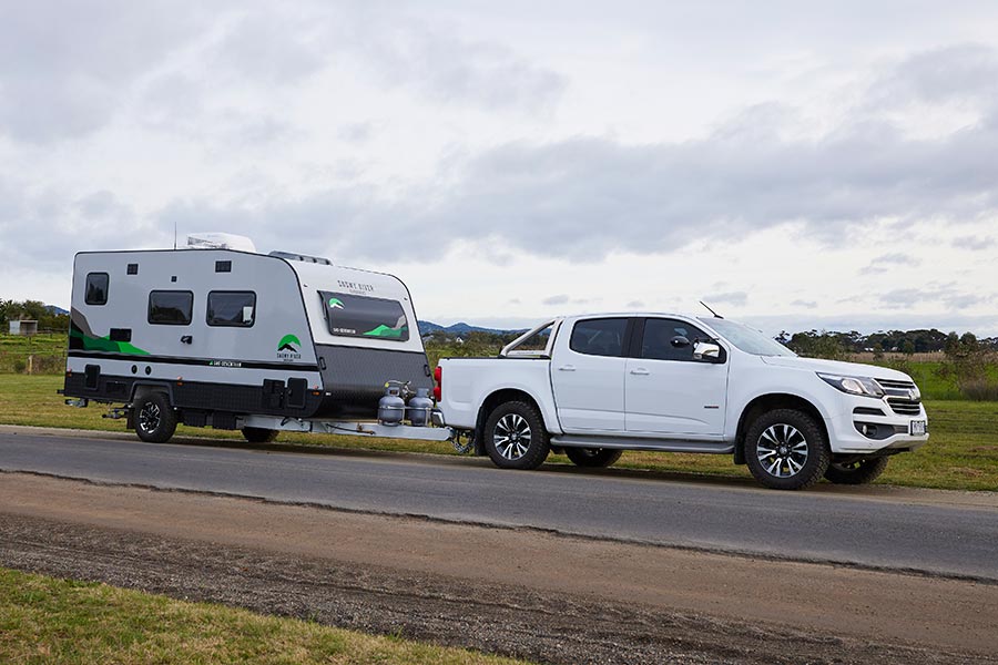 Beginners' guide to buying a new or used caravan | RACV