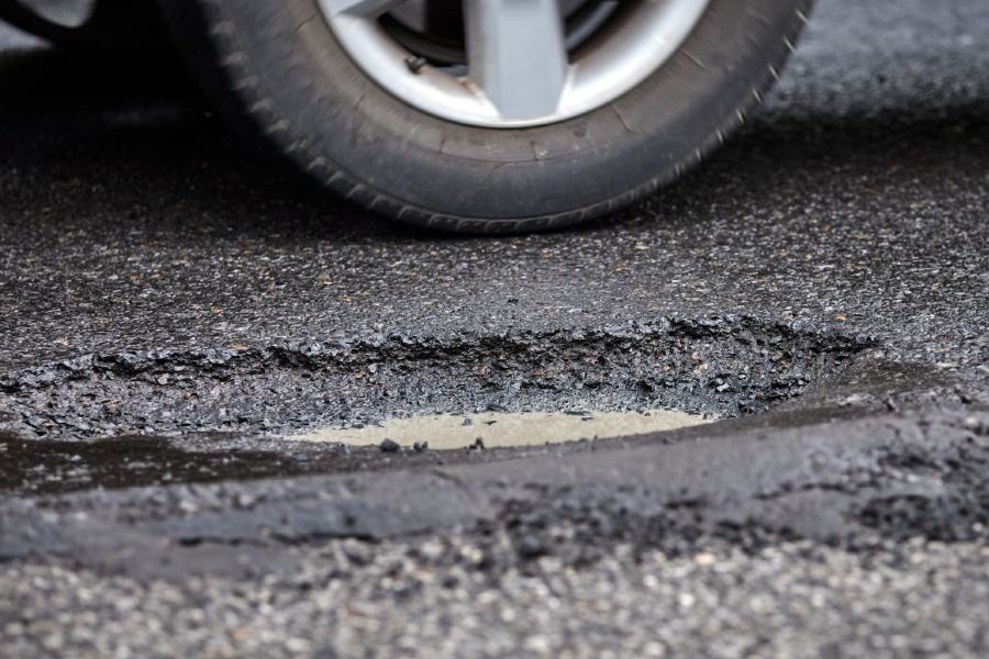 What causes potholes and how to avoid damage to your car | RACV