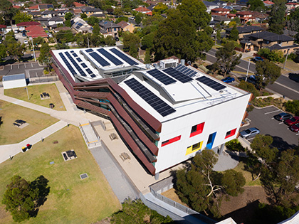 Holmesglen Institute powered by solar | RACV Solar